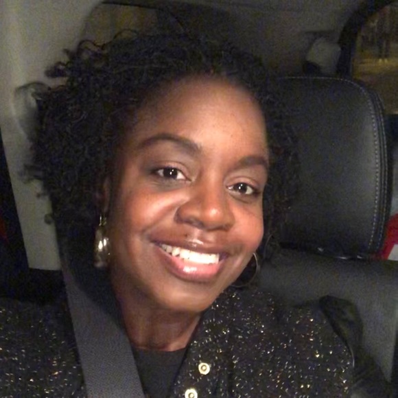 Shemika's Closet (@shemika_dixon) | Poshmark